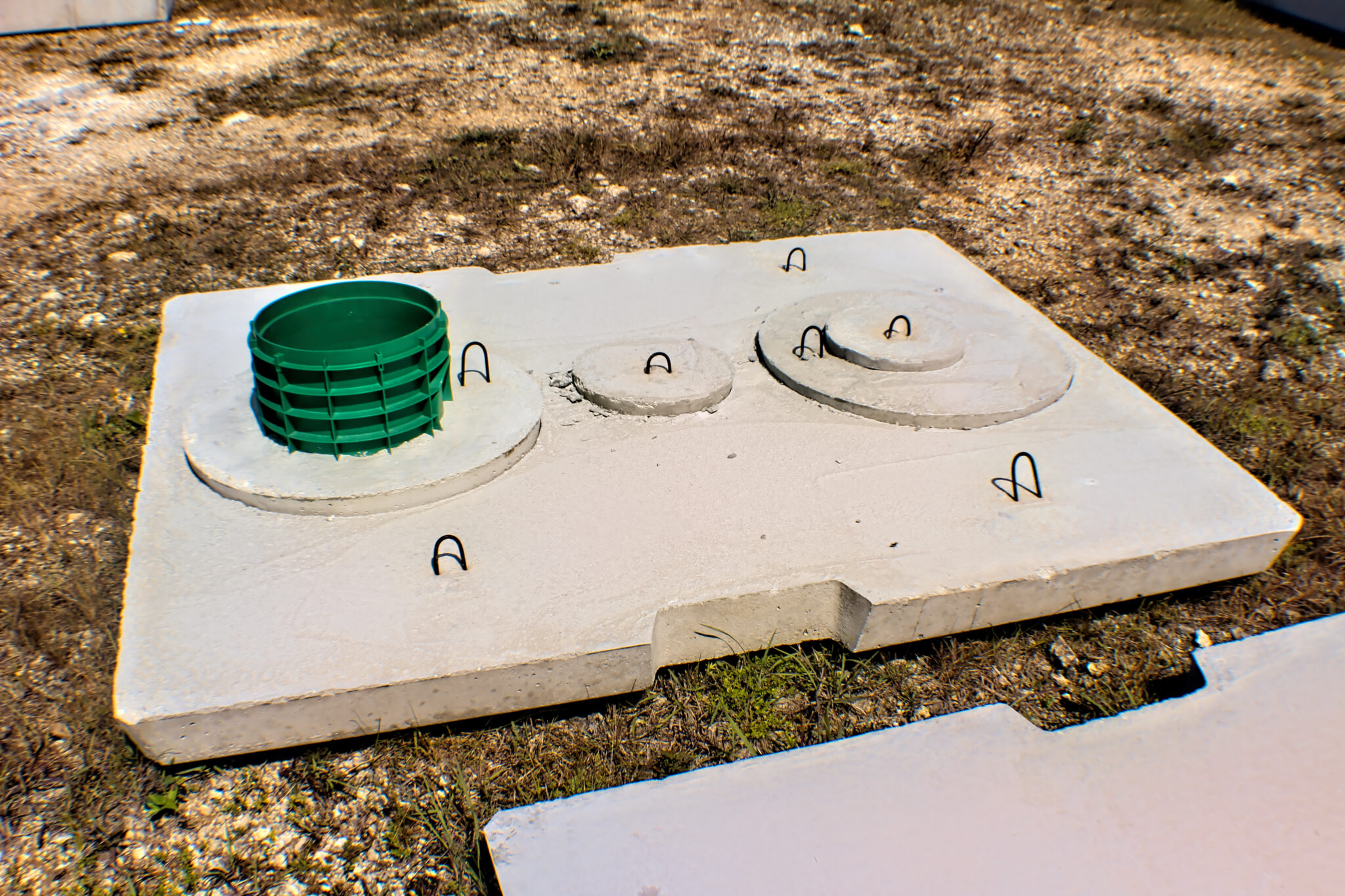 Septic Tank Riser Cap - Del Zotto of the Bahamas - Steel & Concrete ...