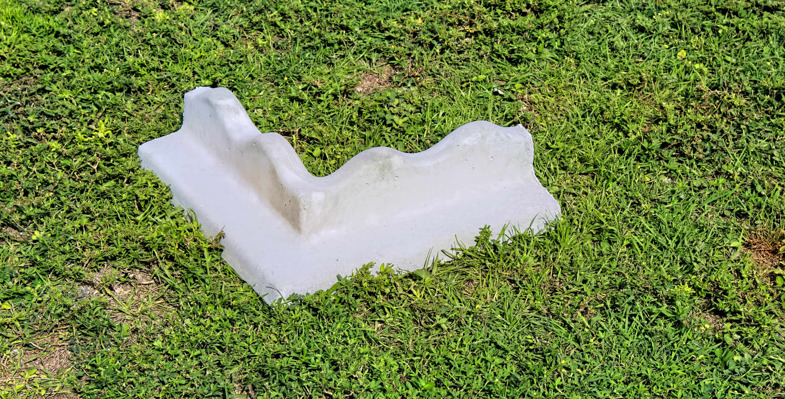 Scalloped Edging Corner - Del Zotto of the Bahamas - Steel & Concrete ...