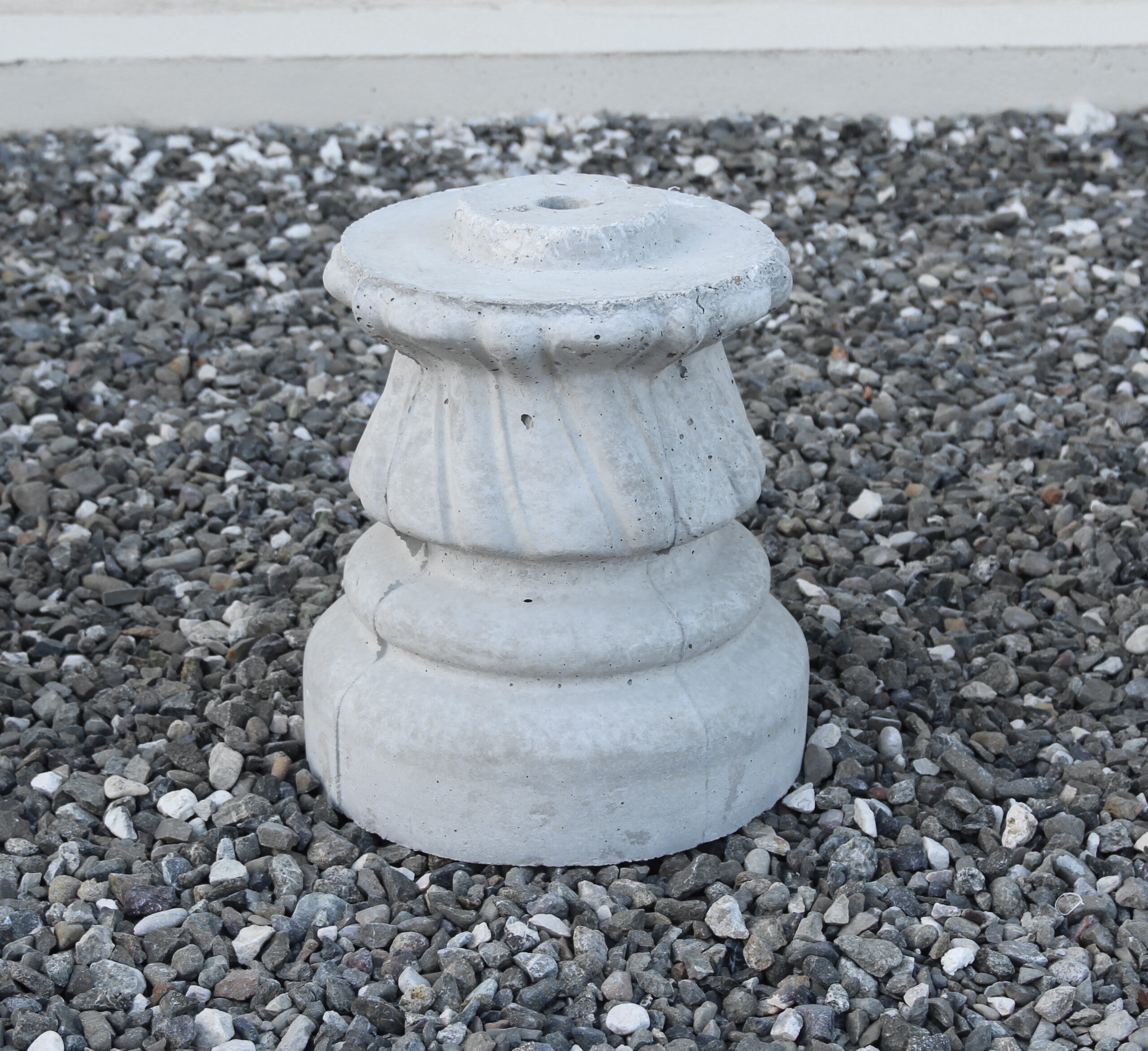 Half Stand Bird Bath - Del Zotto of the Bahamas - Steel & Concrete Products